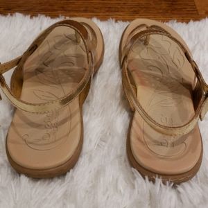 b.o.c. | Shoes | Boc Clearwater Flat Sandals Women Gold | Poshmark